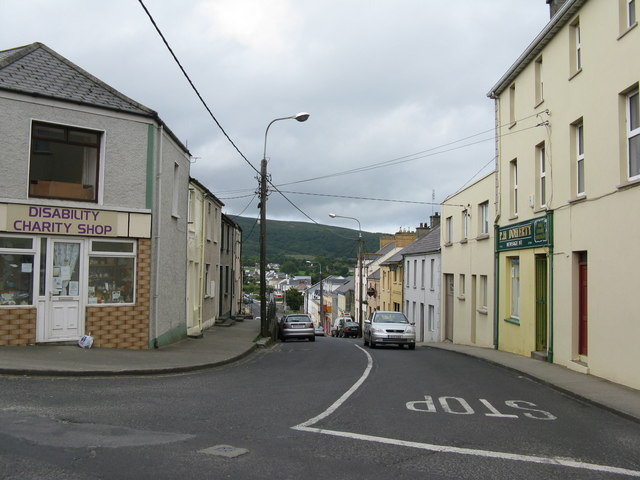 Gardai investigating spate of break-ins in Carndonagh - Highland Radio ... Gardai investigating spate of break-ins in Carndonagh - Highland Radio ...